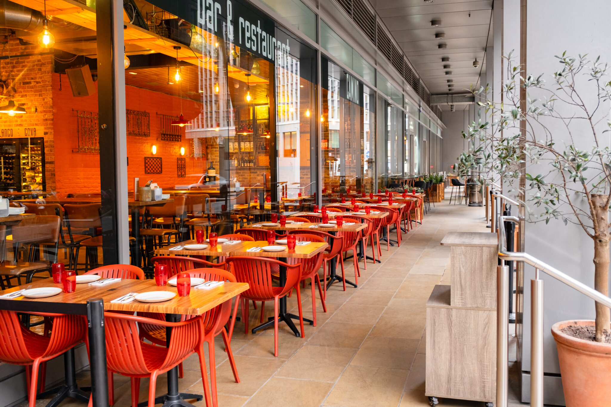 Spanish Restaurant Monument - Authentic Tapas & Wines - Camino